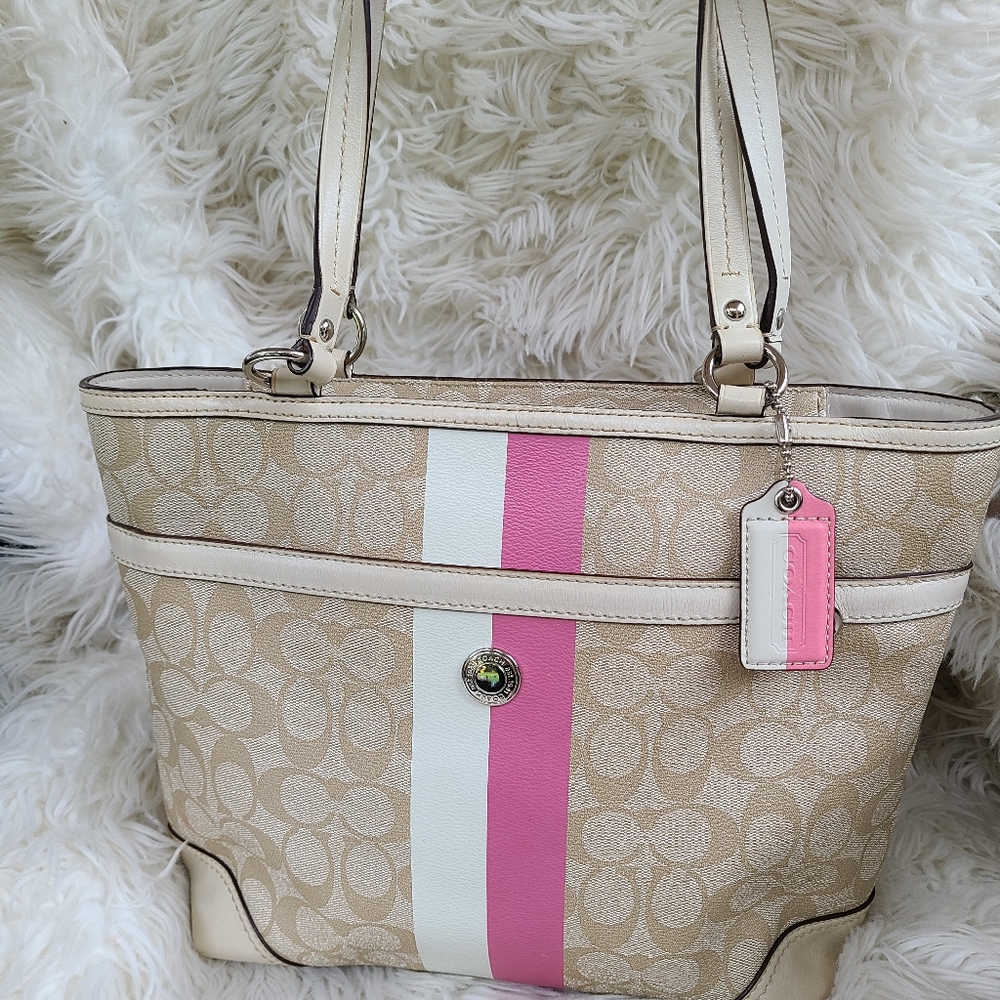 Coach Chelsea Heritage Signature Tan/ Pink/White Stri… - Gem